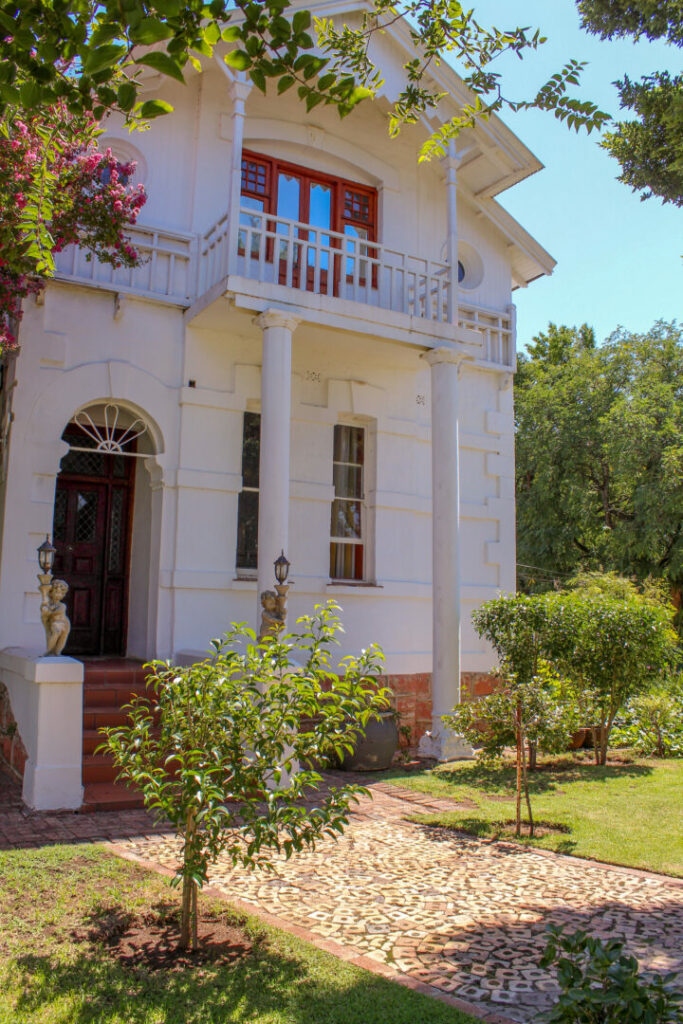 Affordable Guest House in Klerksdorp - The Fountain Villa